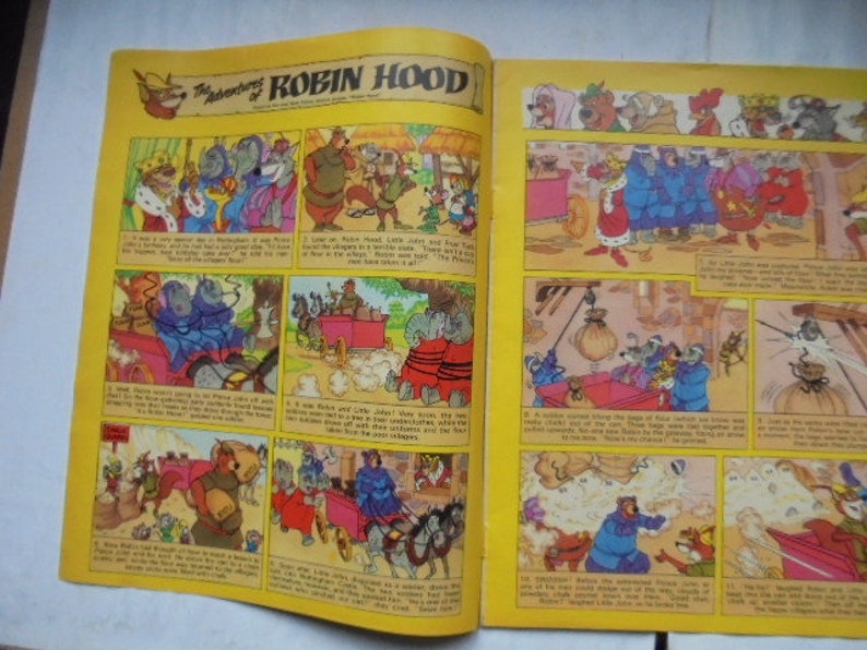 Disneyland Magazine 1974 - Etsy