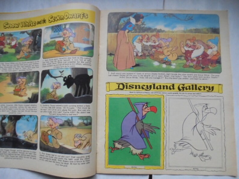 Disneyland Magazine 1974 - Etsy