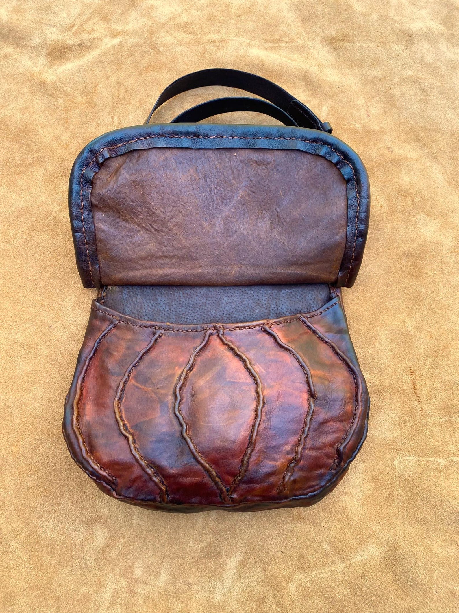 Handsewn Leather Etched Fowler Pouch (M235) - Etsy