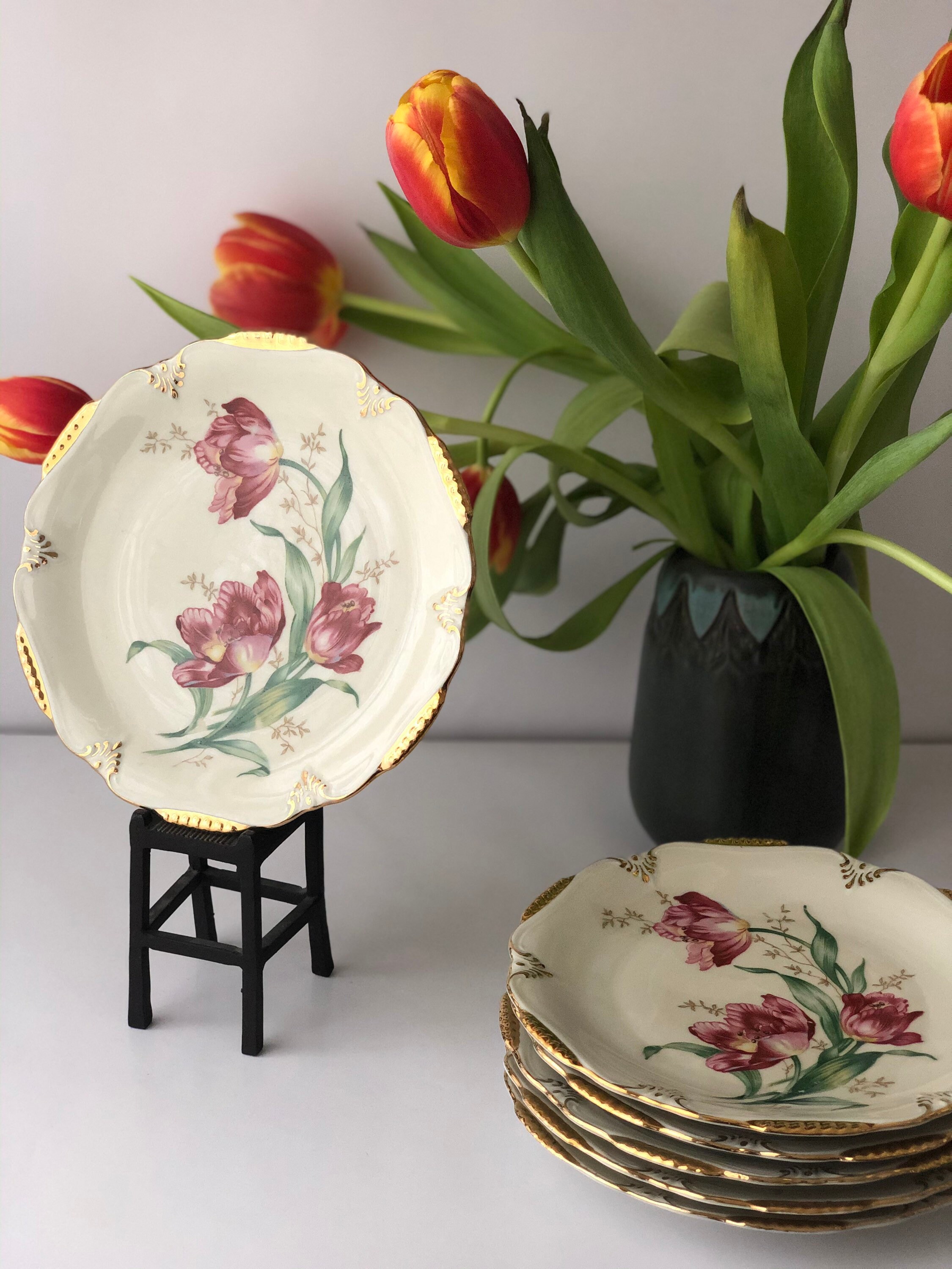 Winterling Bavarian porcelain plates set of 6 tulip floral gold pattern