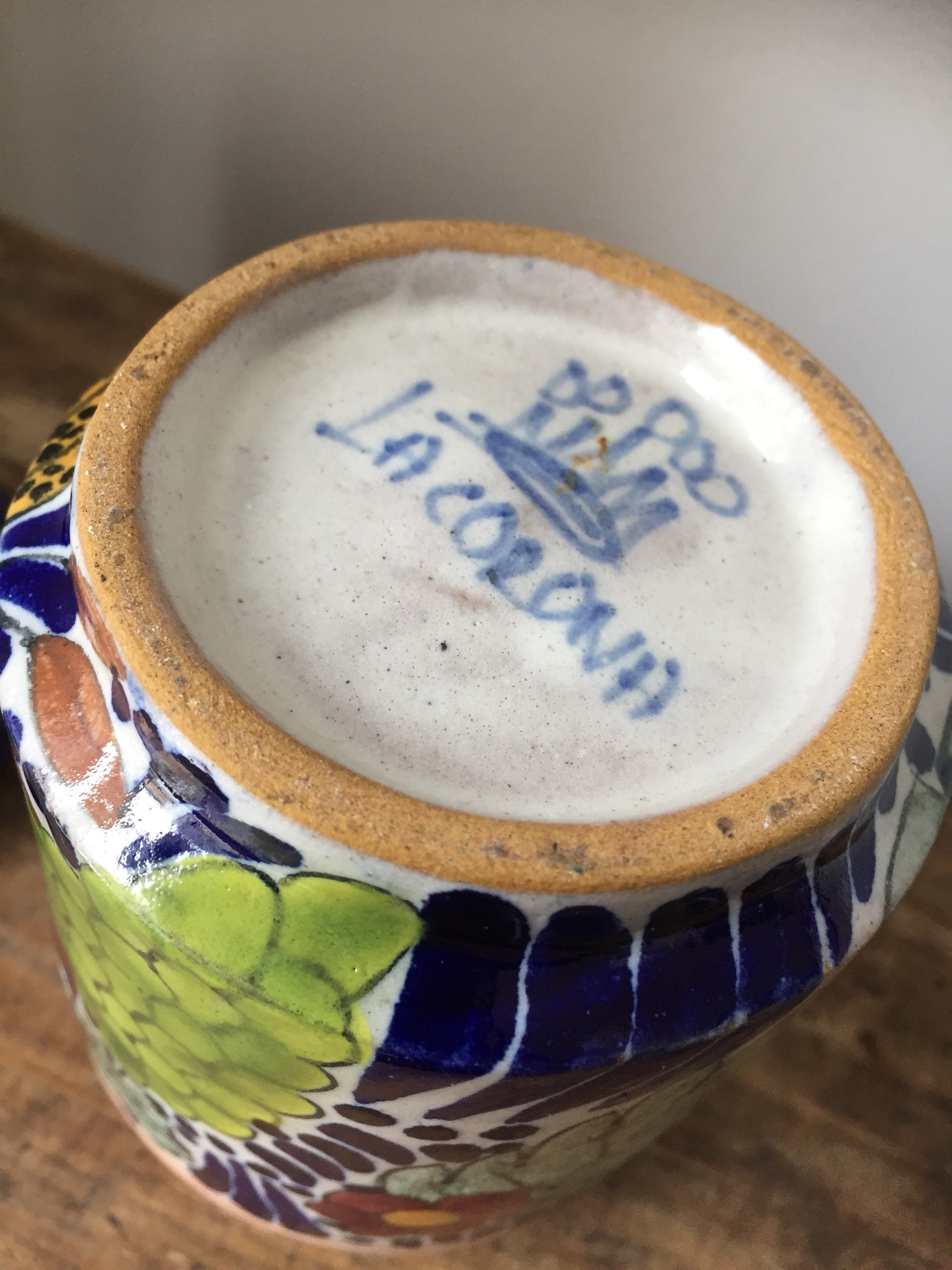 older Mexican pottery cayetano Corona folk art jar lid canister pot ...