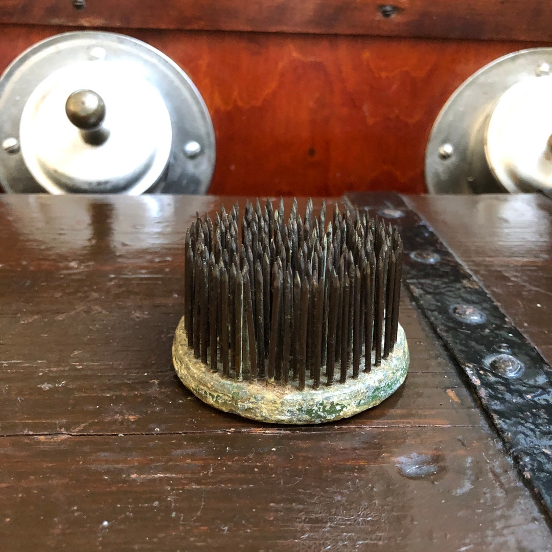 Vintage Flower Pin Frog Perfect for Photo Paper Card Holder as Well - Etsy