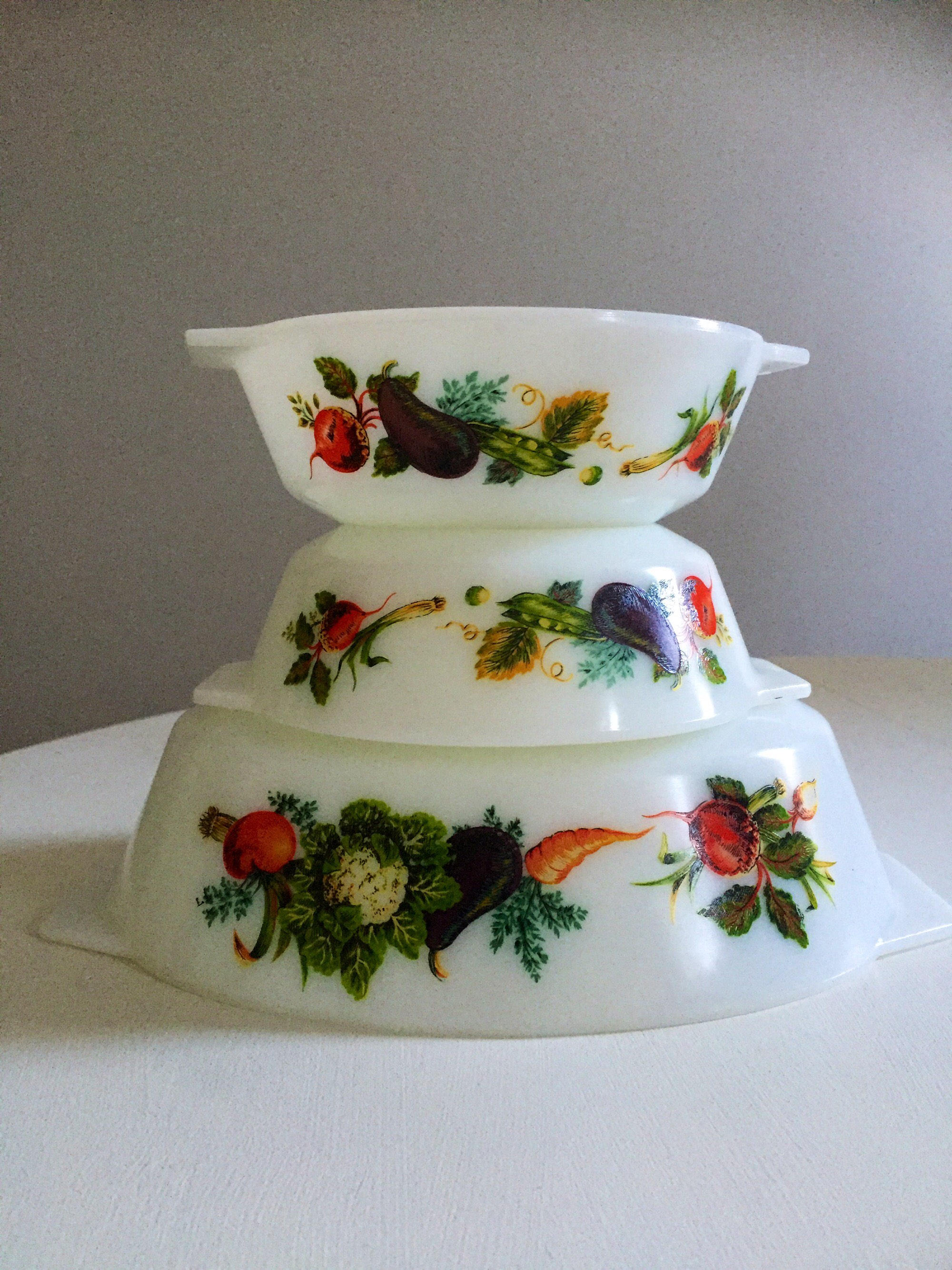 Set of 3/pyrex/serving bowls/tuscany/vegetable/pattern/market garden/1970s