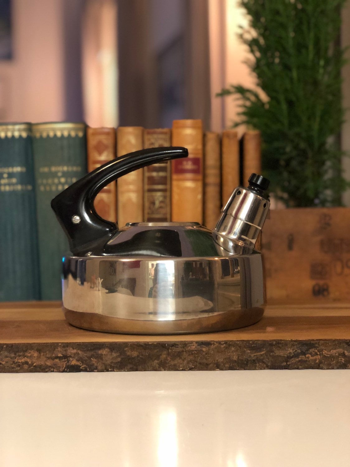 Mid century modern Italian stainless steel kettle stamped Sola elite 100