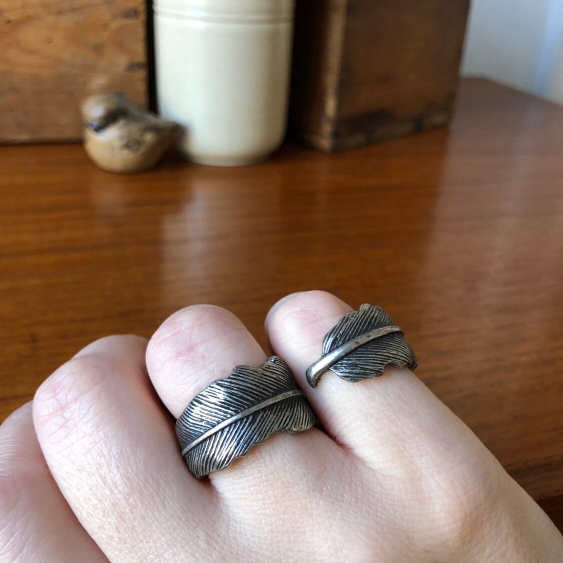 Vintage pewter double two finger ring in feather pattern Scandinavian fairy