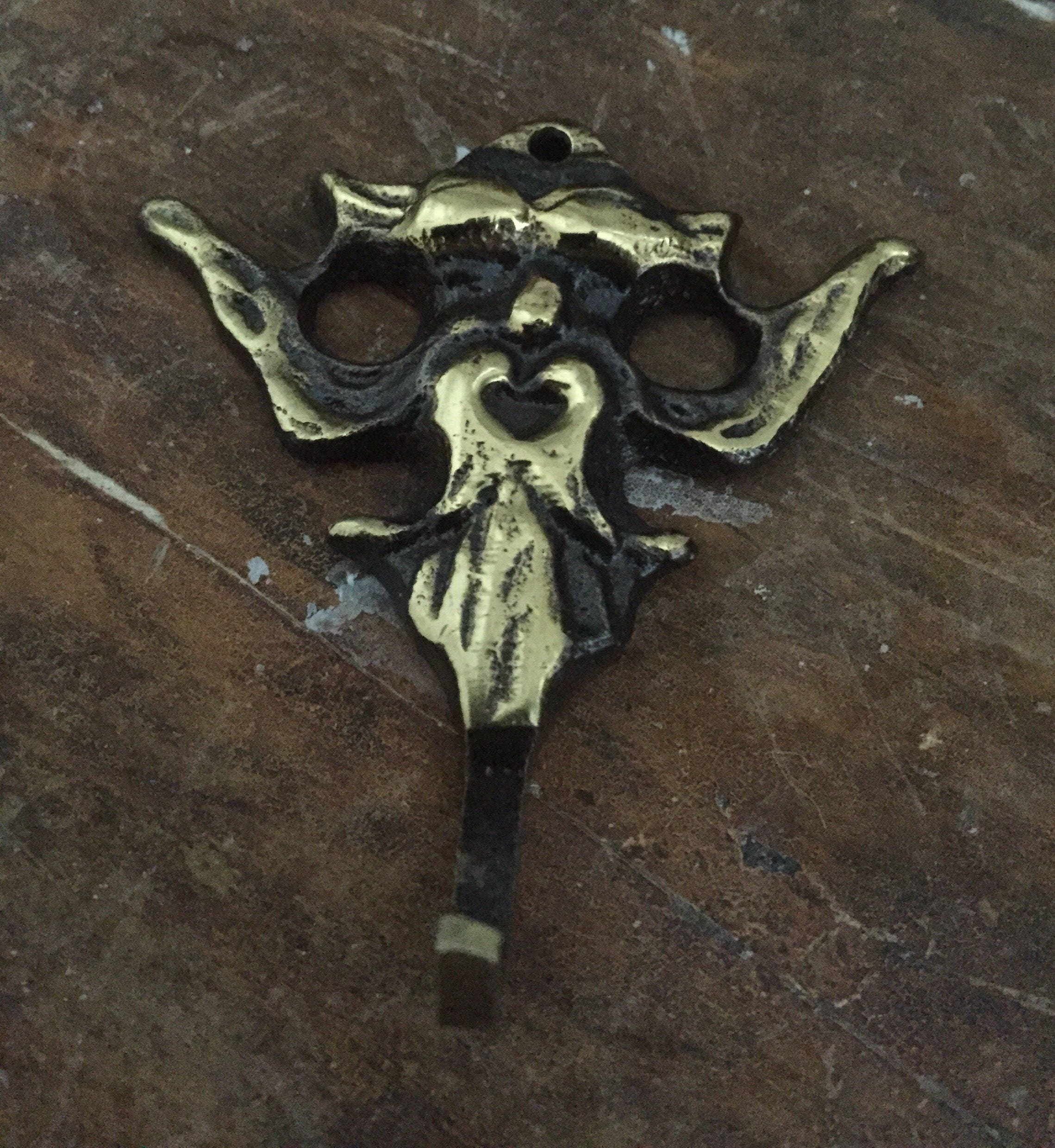 Hobbitish/Brass/Tolkien style/hook/fantasy/wall hook/key hook