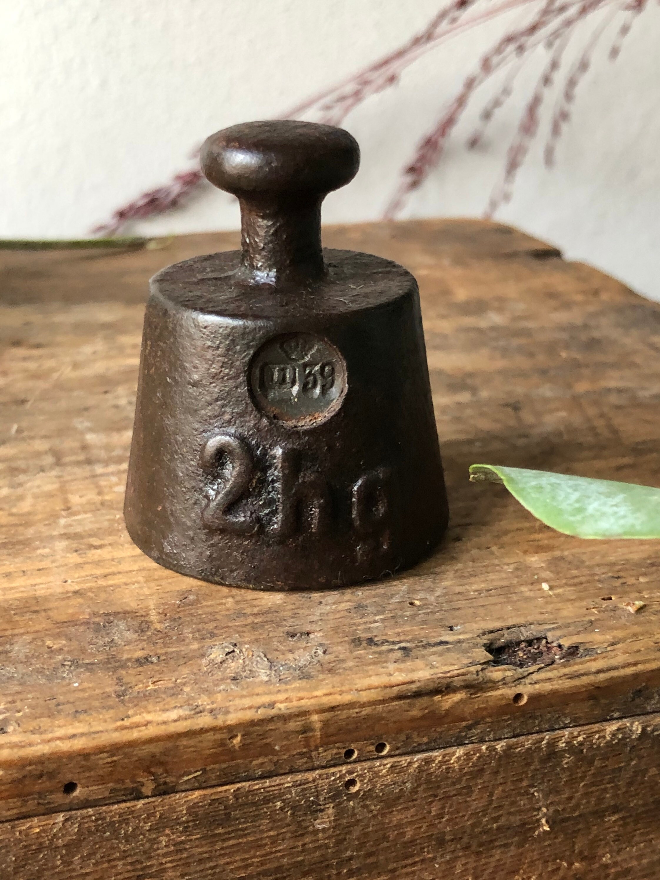 Scandinavian cast iron scale weight midcentury modern Swedish 2hg (200 ...