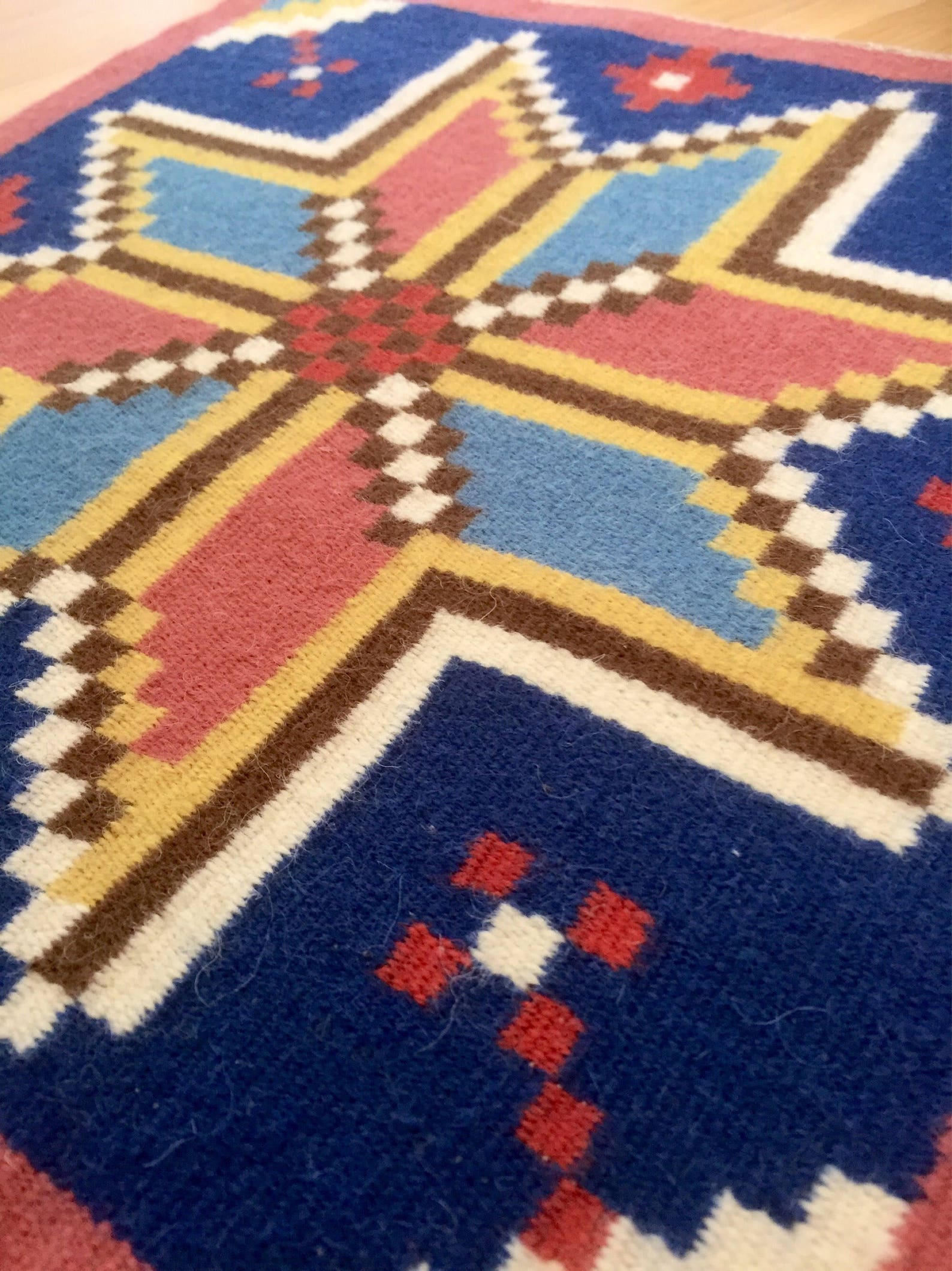 Traditional Folk Art Kilim Weaving Loomed Scandinavian Woven Wool Wall ...