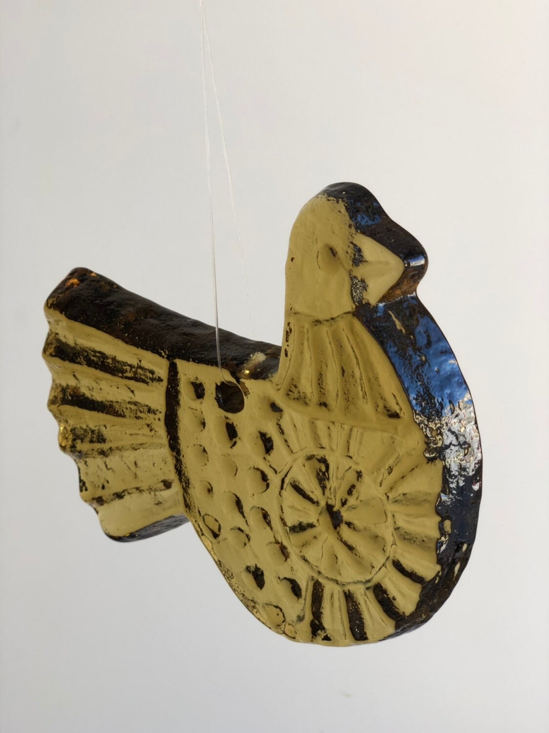 Pukeberg moderist amber bird sun catcher/ suncatcher glass yellow ...