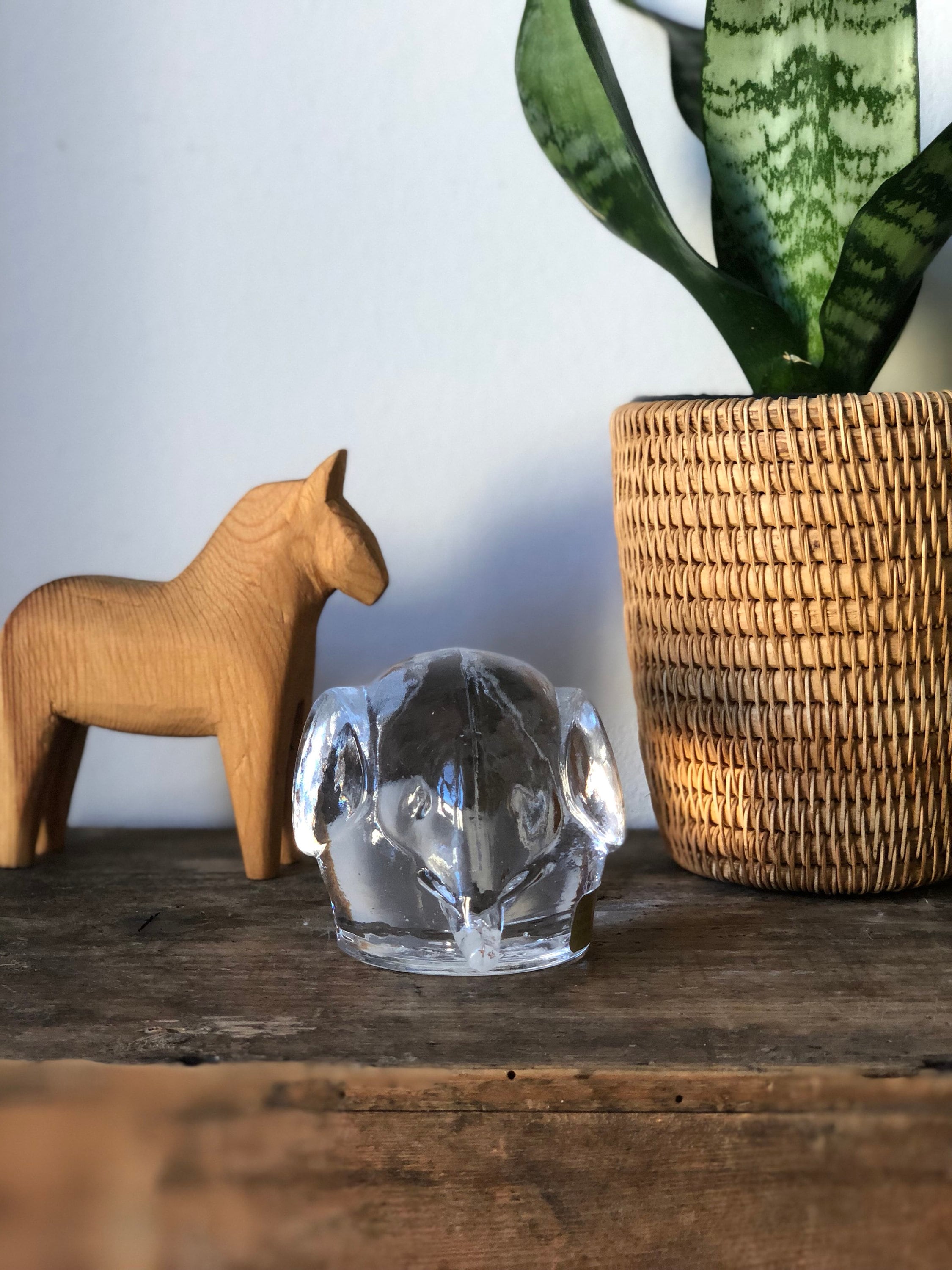 Swedish Eda Kristall Nya Glasbruket Sweden /elefant figurine ...