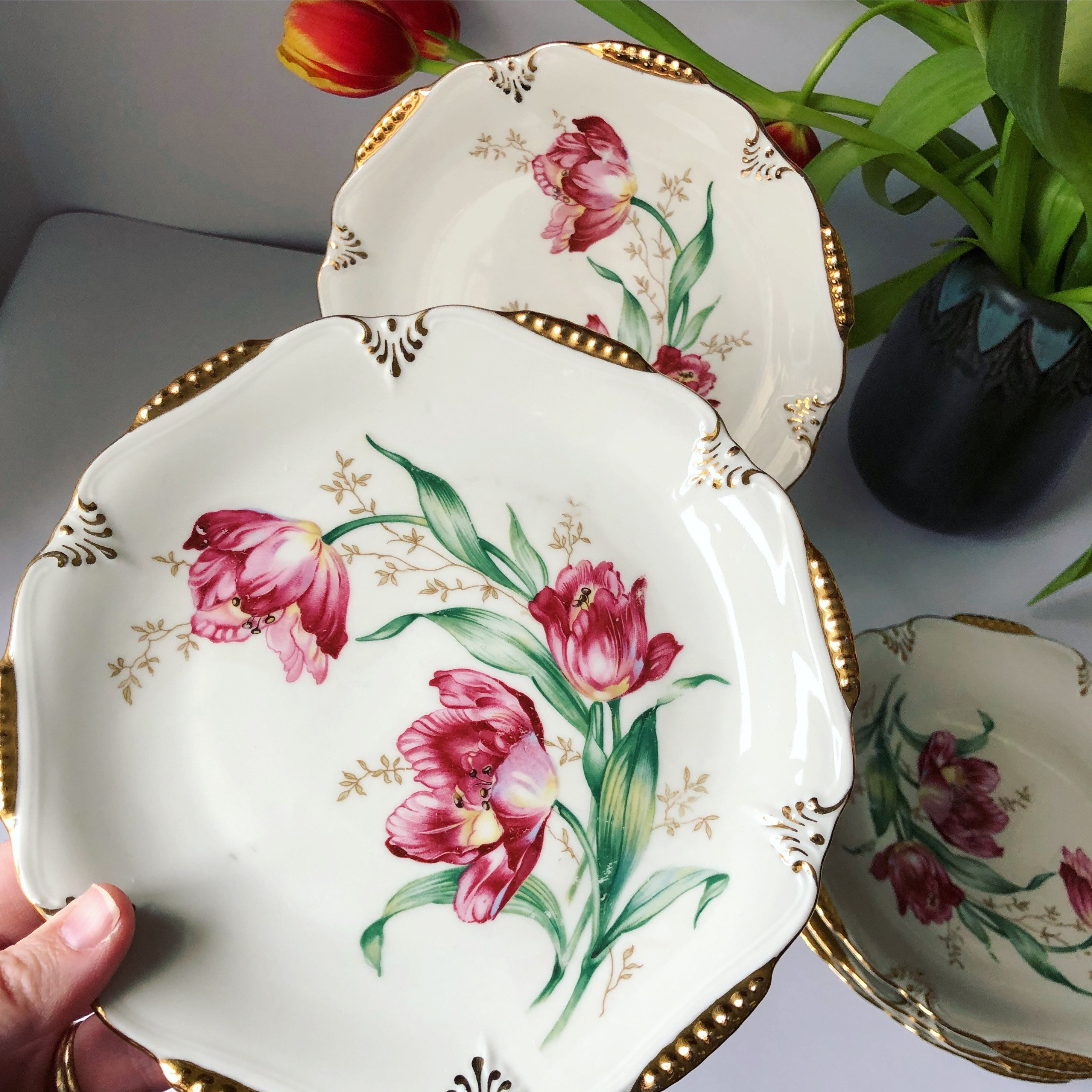 Winterling Bavarian porcelain plates set of 6 tulip floral gold pattern