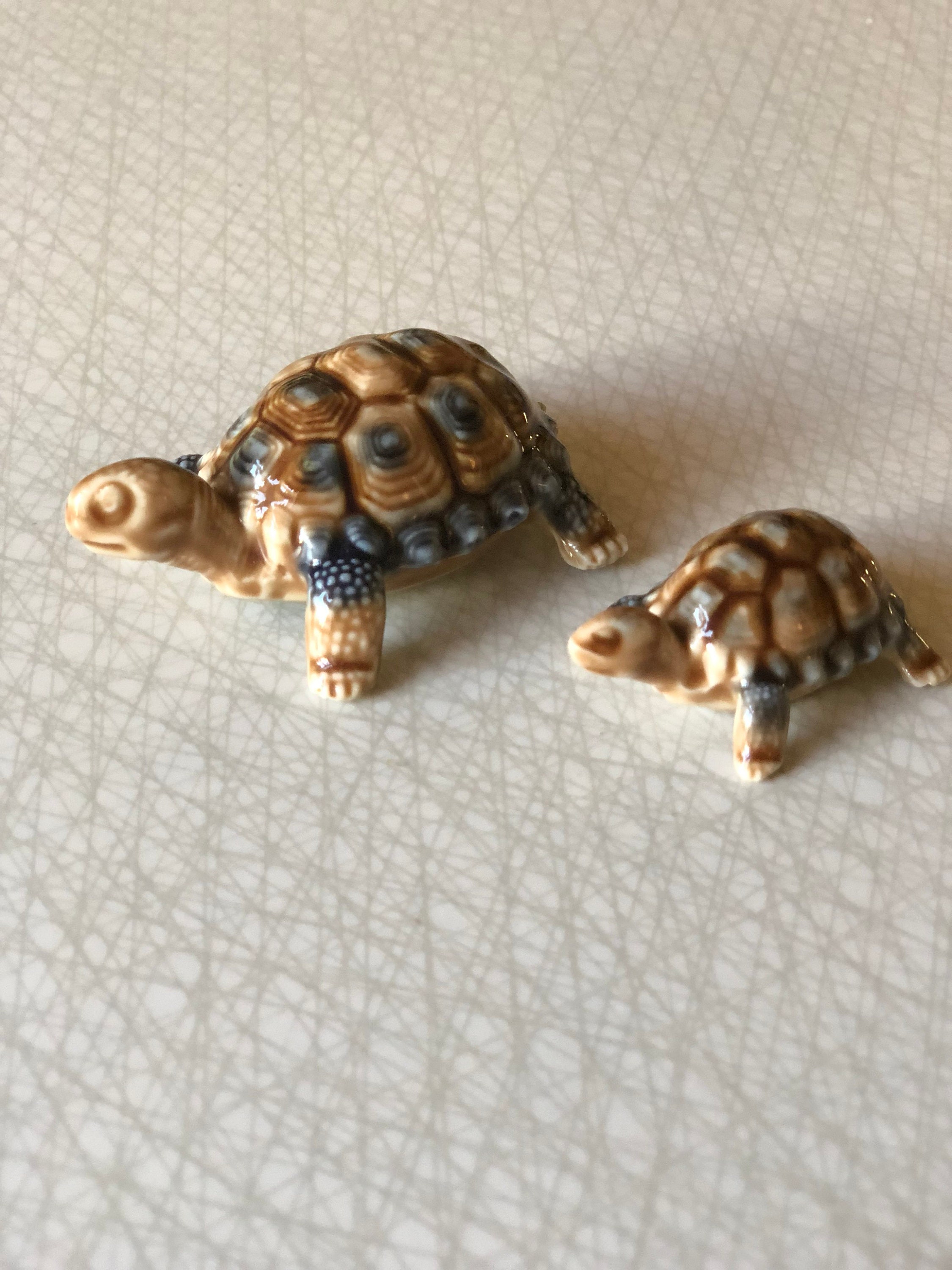 Pair of Wade ceramic turtle figurines stamped / earth tones blue grey ...