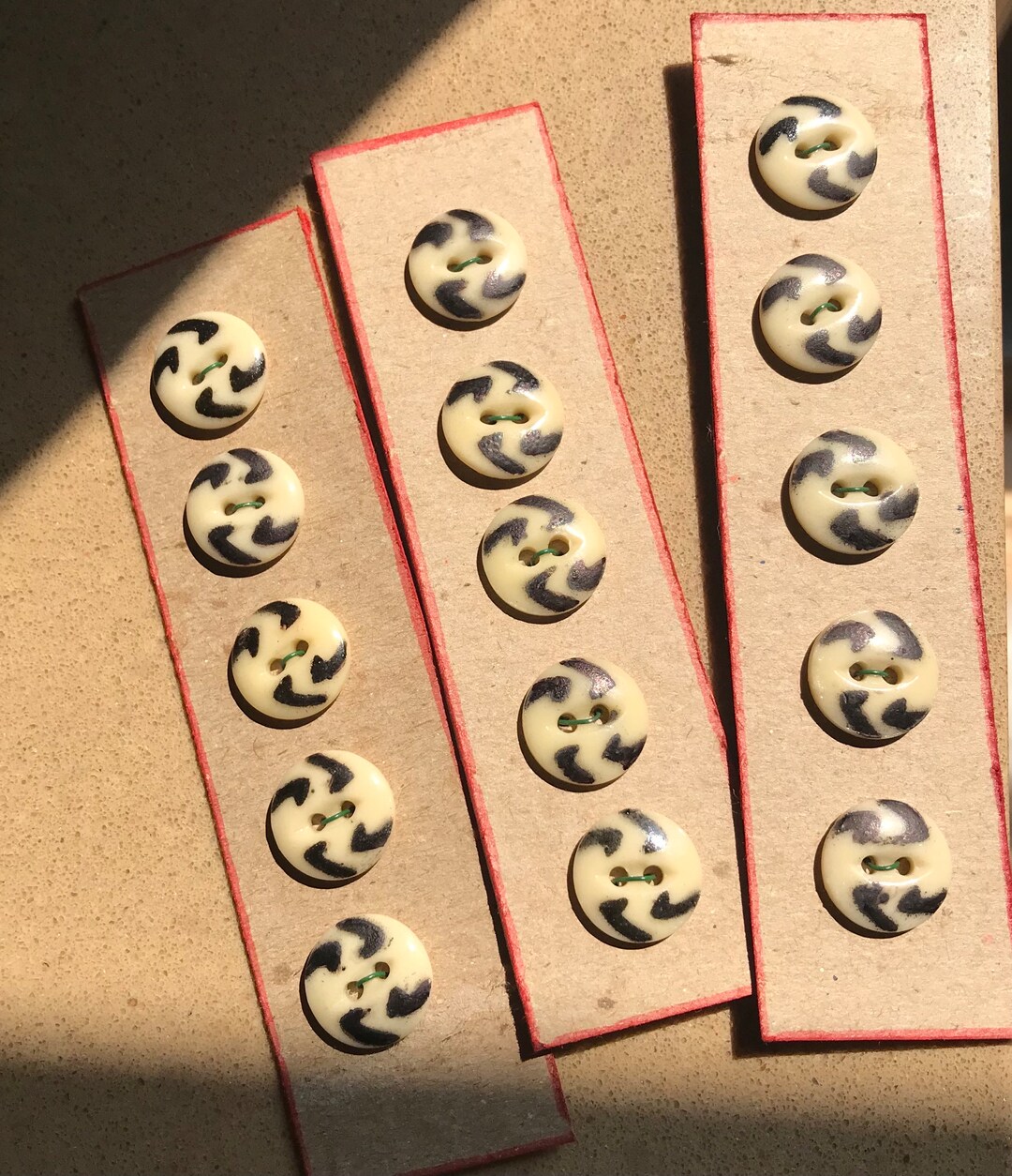 15 Vintage Old Antique Calico Glass Buttons - Etsy