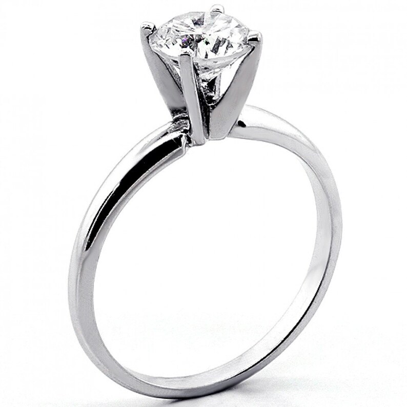 1.00ctw Round Brilliant Cut Solitaire Center Forever One Moissanite ...