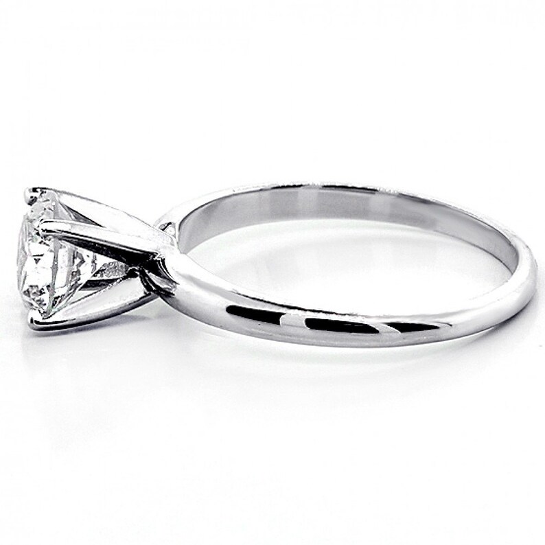 1.00ctw Round Brilliant Cut Solitaire Center Forever One Moissanite ...