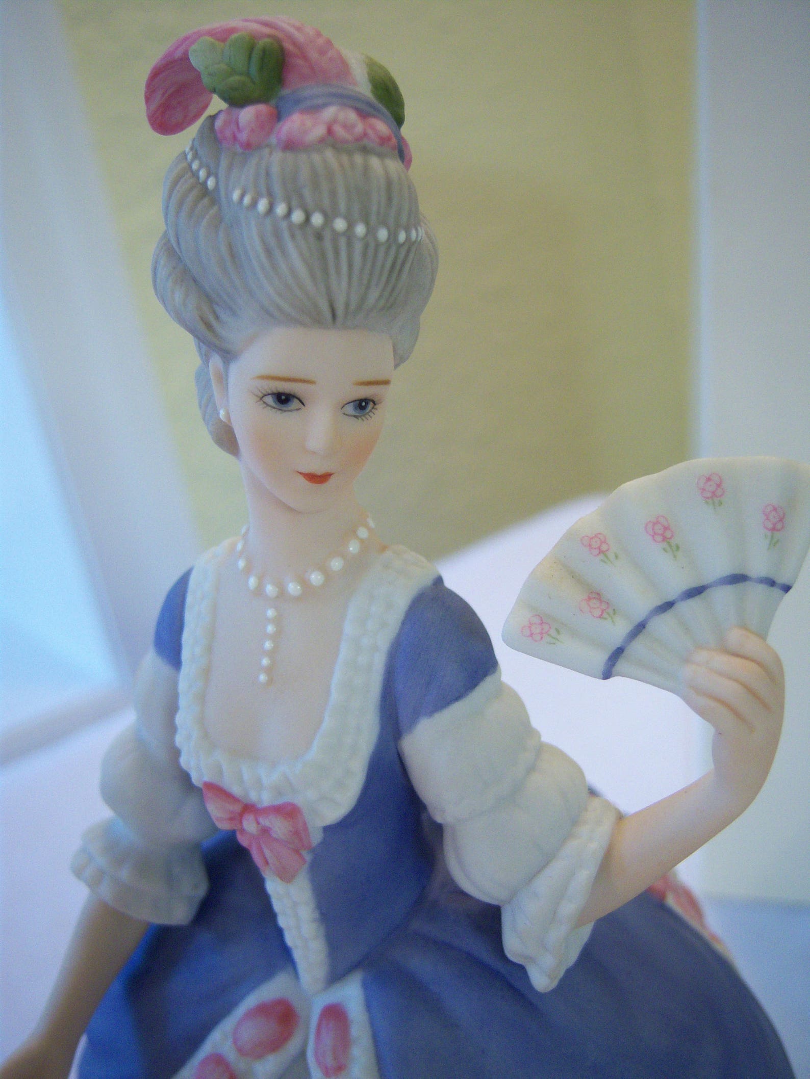 Lenox Figurine,fine Porcelain,made in Japan,governor's Garden Party ...