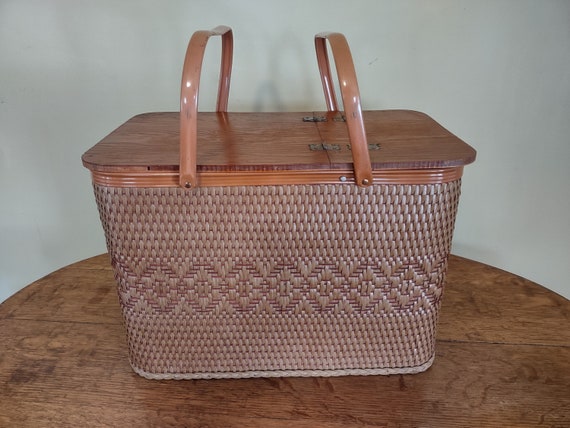 Redmon picnic basket,Peru Indiana,vintage wicker picn… - Gem