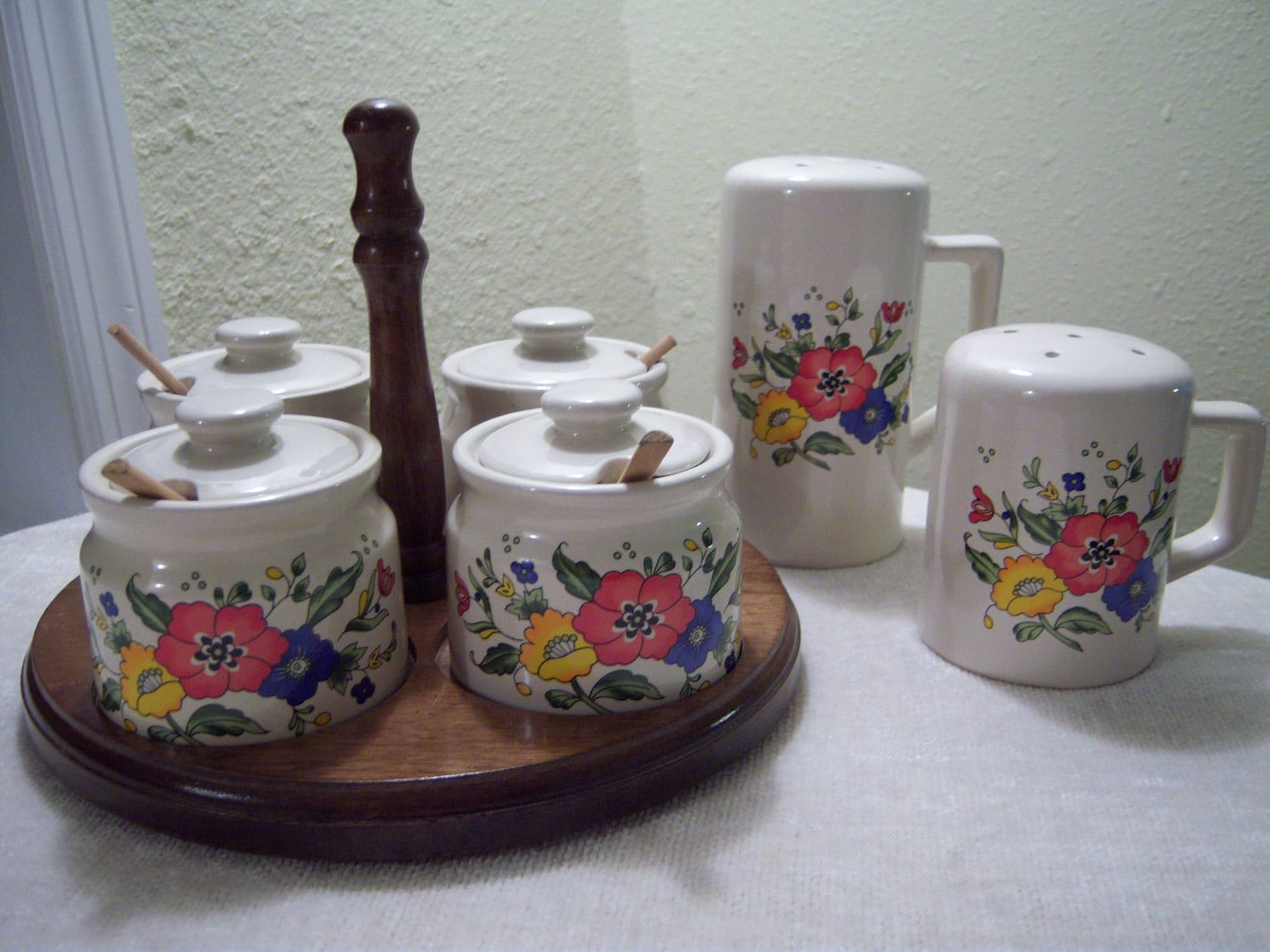 Vintage Condiment Set With Wood Stand/four Ceramic Condiment Containers ...