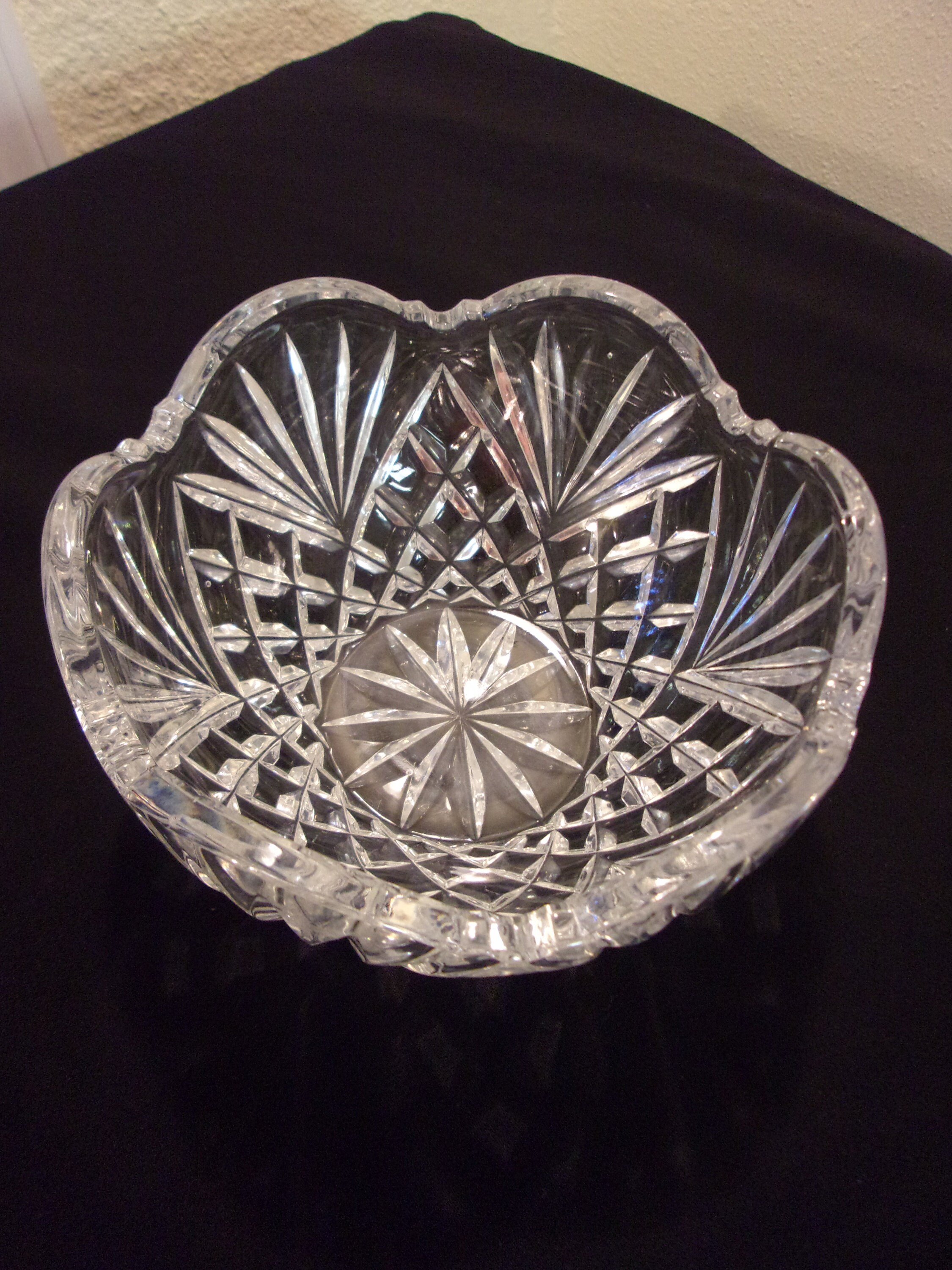 Vintage Crystal Bowl,heavy Lead Crystal,scalloped Edge,detailed Design ...
