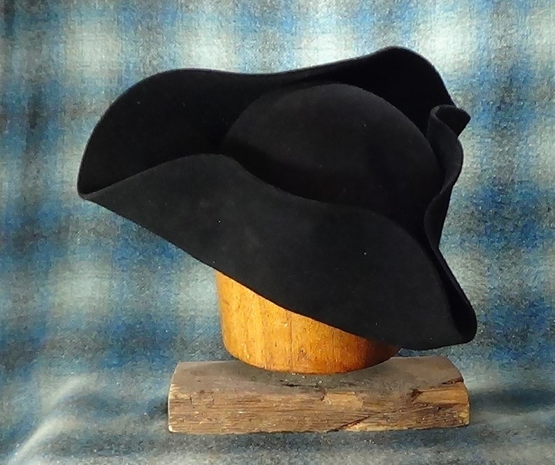 Penton Tricorn hat Cornwall English Revolutionary War | Etsy
