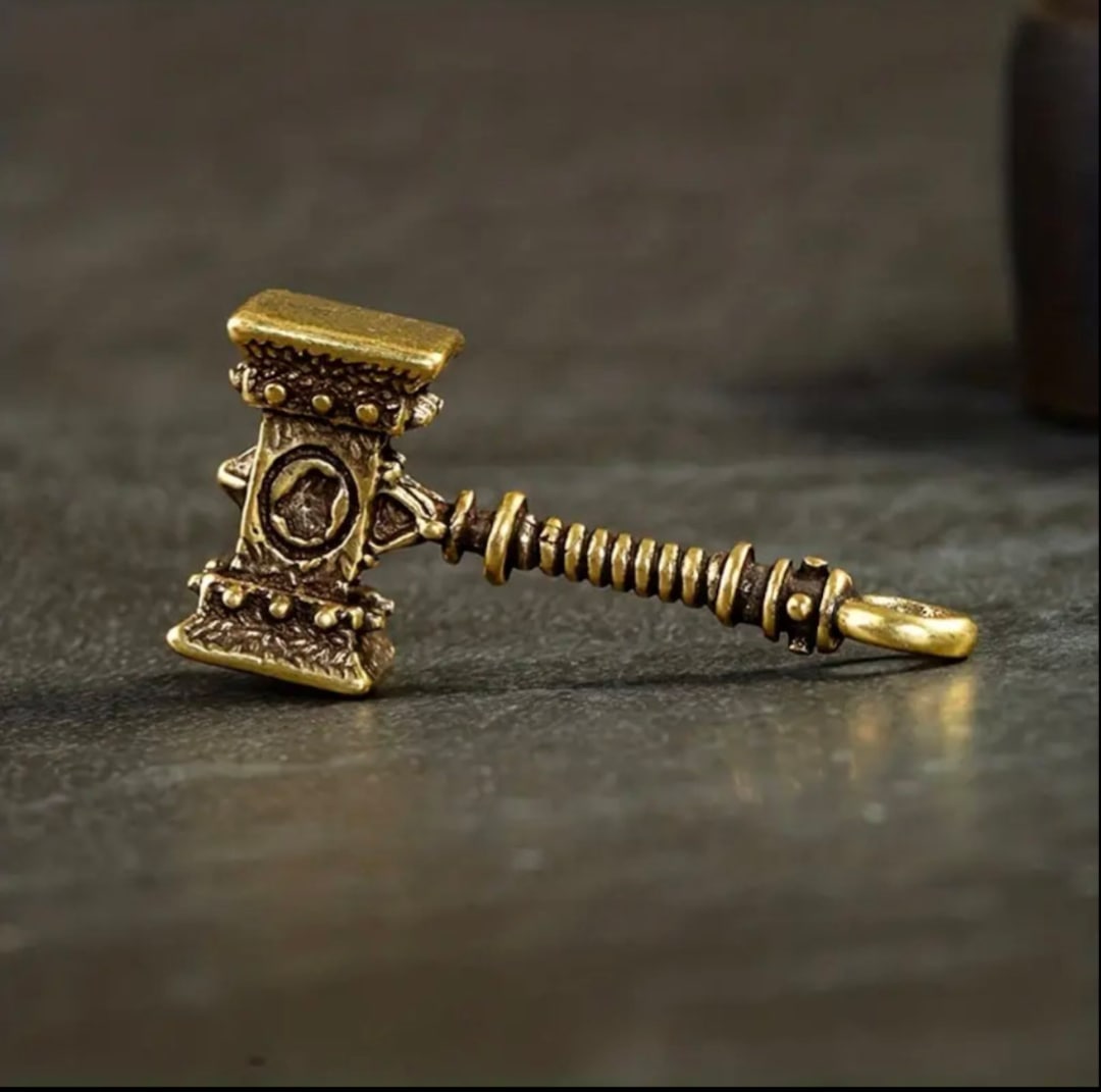 Poker Card Guard Protector Figurine - Etsy