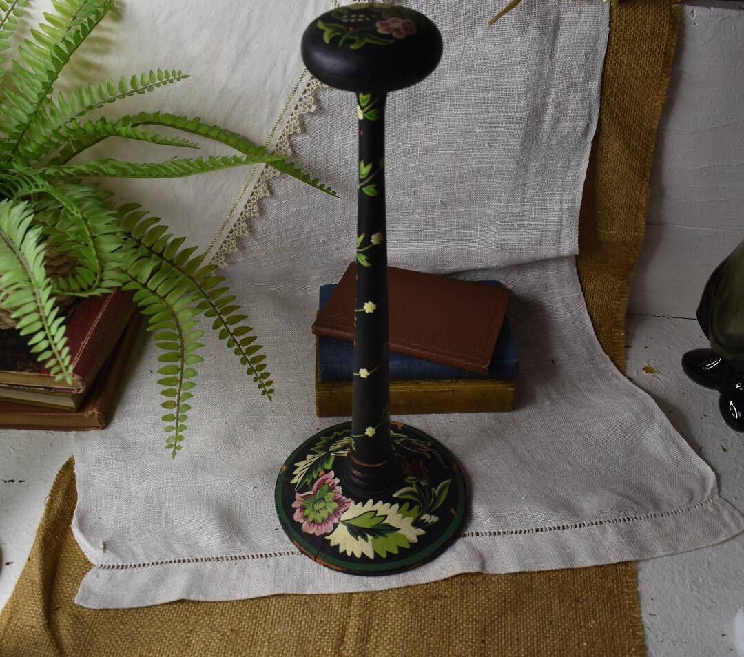 Vintage Wood Painted Hat Stand / Millinery Shop Display / Toleware Wood ...