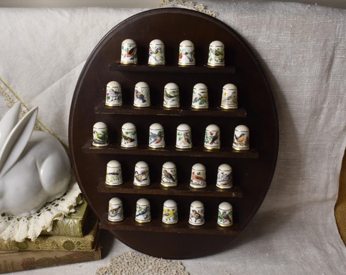 Vintage Franklin Mint Porcelain Thimbles / Collection of Garden Bird ...