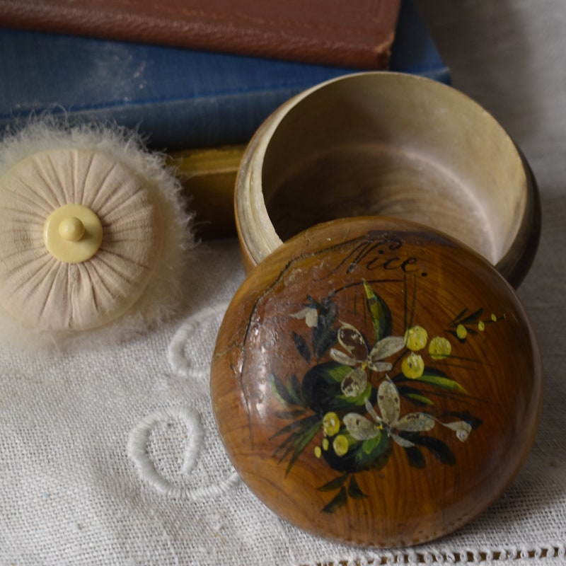 Victorian Powder Jar - Etsy