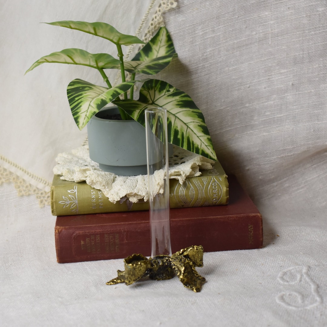 Vintage Ribbon Bow Glass Vase / Vintage Flower Bud Vase / Metal Brass ...