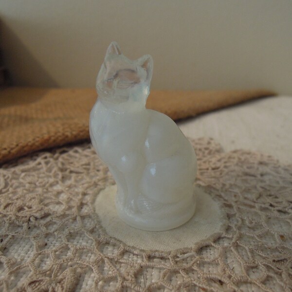 Glass Cat Figurine - Etsy