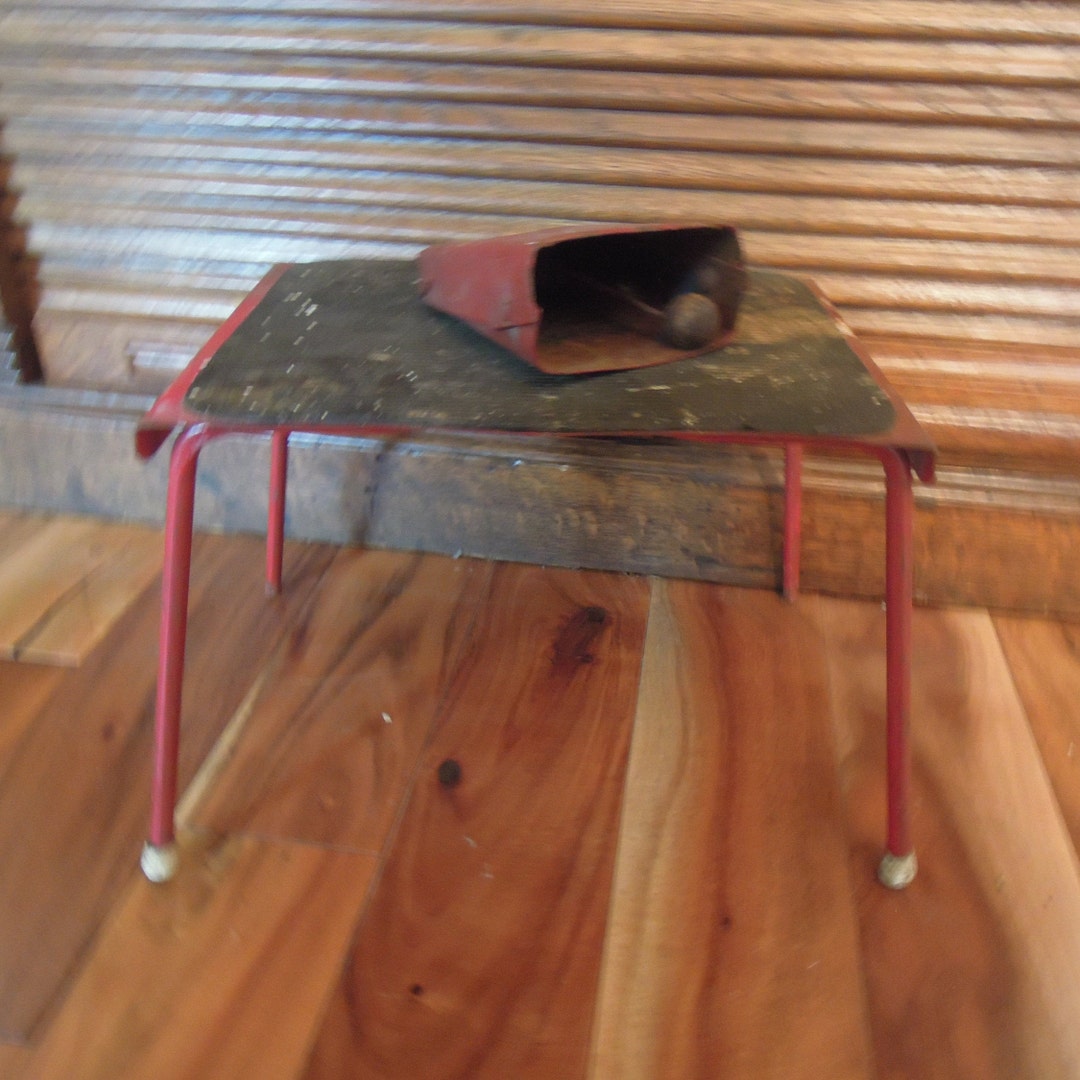 Vintage Red Metal Stool / Vintage Industrial Work Stool / Red Metal ...