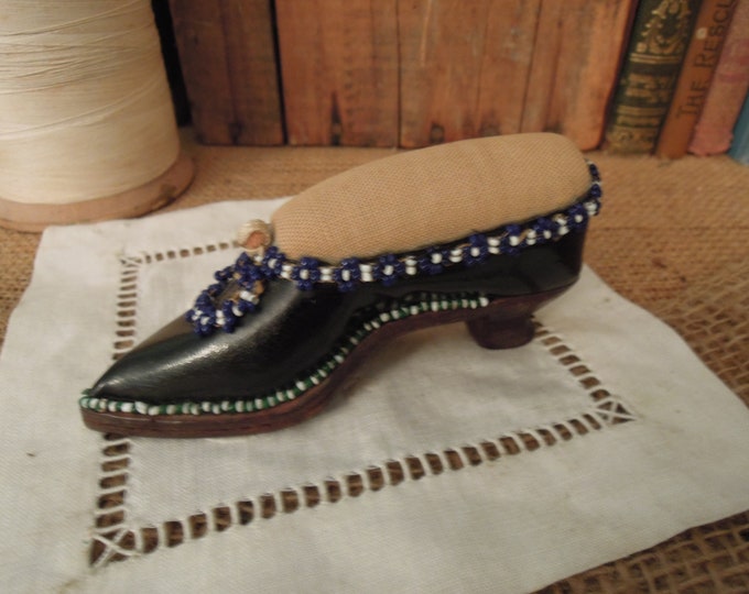 Antique Victorian Beaded Shoe Pin Cushion / English Leather Shoe Pin ...