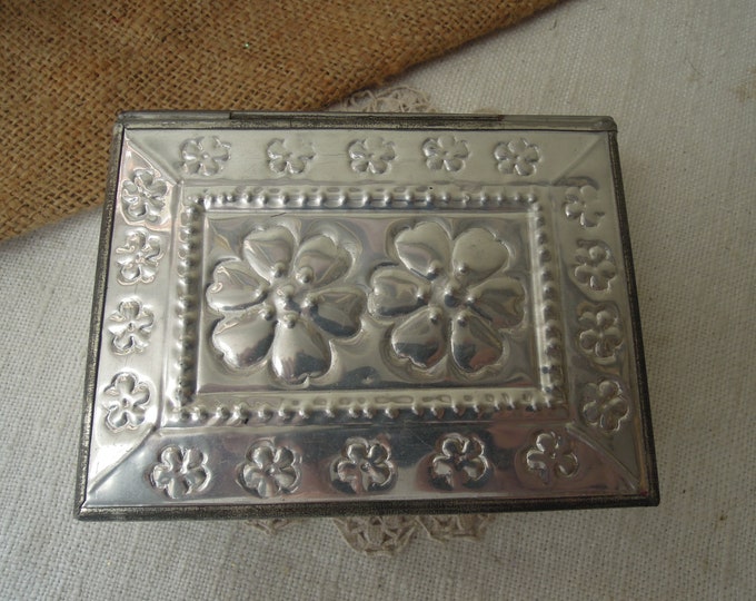 Vintage Tin Mexican Trinket Box / Floral Tin Glass Box / Made in Mexico ...