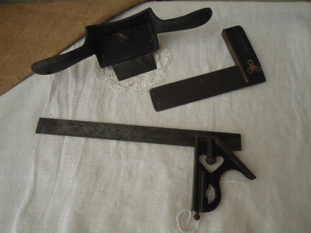 Vintage Antique Carpentry Tools / Wood Brass Square / Goodell- Pratt ...