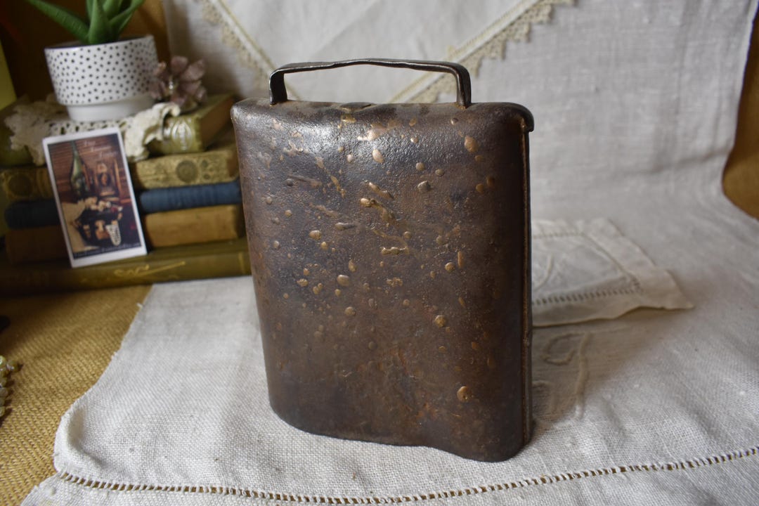Antique Large Cow Bell / Primitive Farm Décor / Rustic Farm House ...