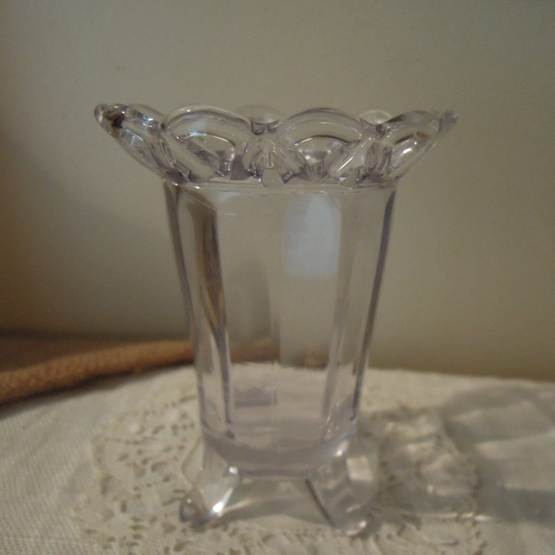 Vintage Ohio Imperial Glass Vase / Crocheted Crystal Pattern / Four ...