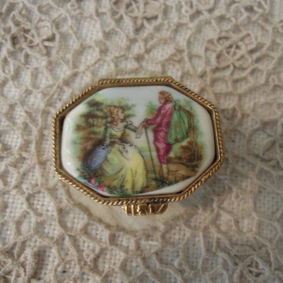 Vintage Limoges Pill Box / Vintage Pill Box / Snuff Box / Made - Etsy