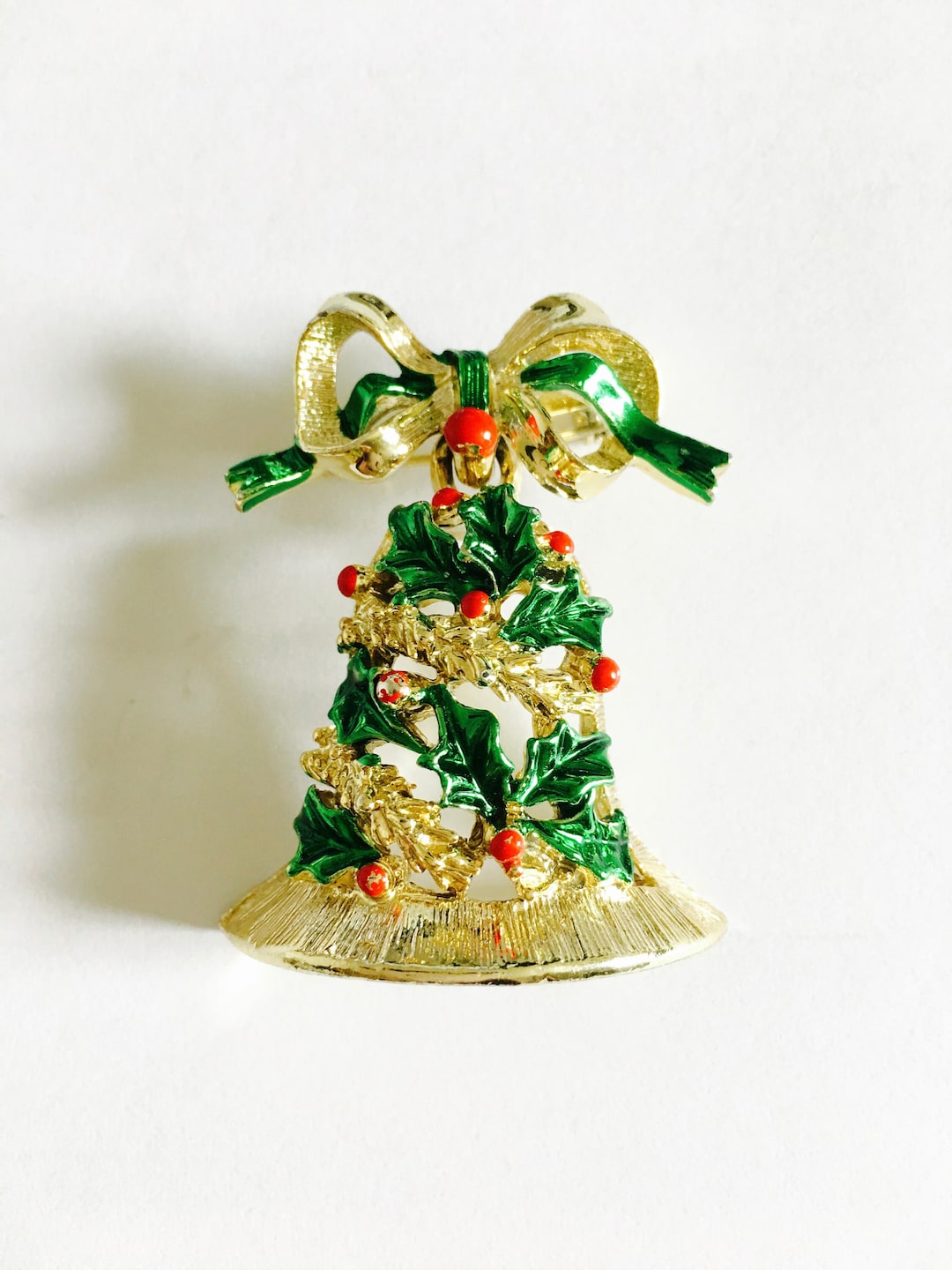 Vintage "gerry's" Signed Christmas Bell Brooch Pin, Green Holly Leaves ...
