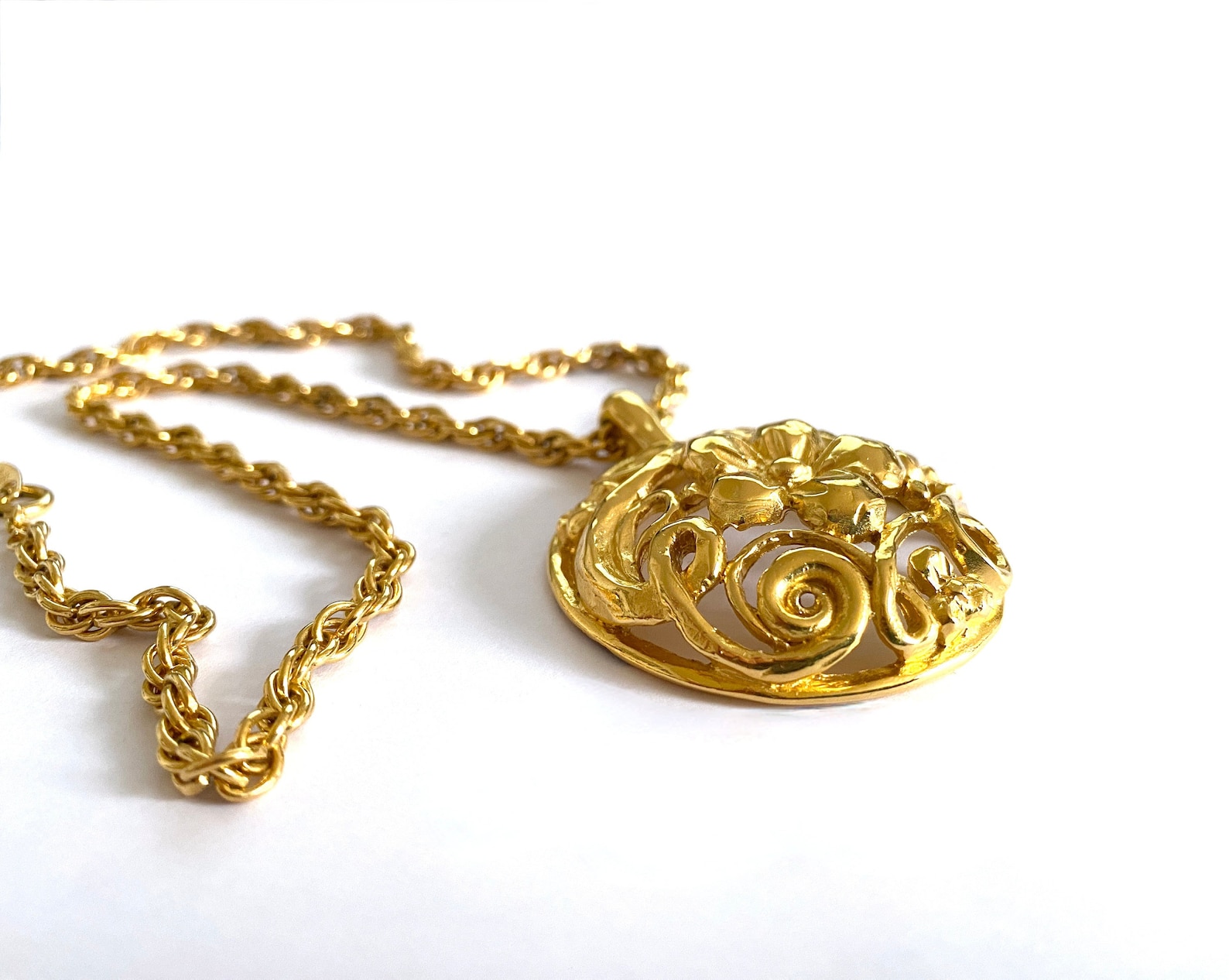 Vintage Trifari Pendant on Rope Chain - Round Open Work Gold Tone ...