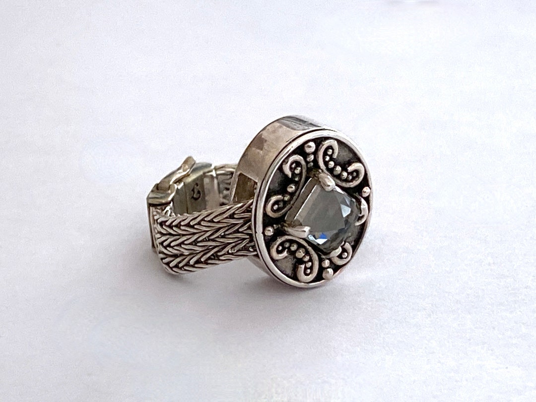 Lori Bonn Oval Slider Ring With Center, Square Faceted Smoky Quartz ...