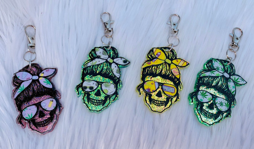Weed Lady Skeleton Keychain - Etsy