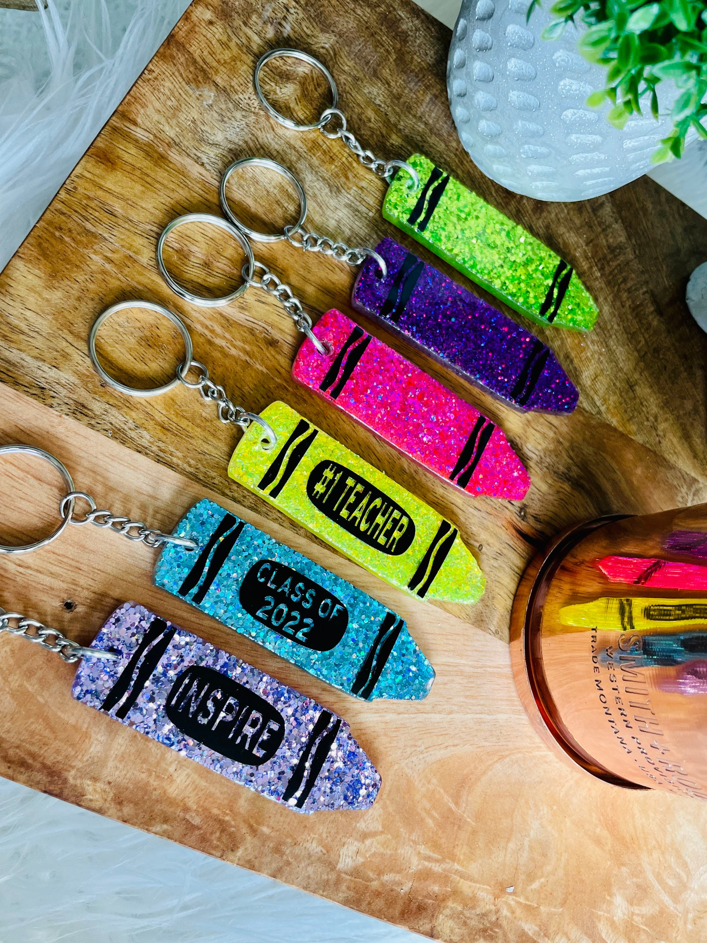Color Crayon Keychain/teacher Appreciation Gift - Etsy