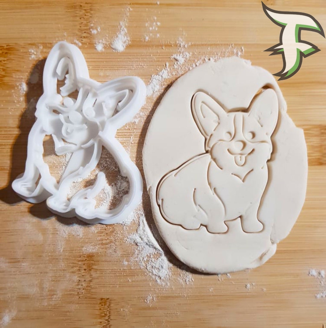 Queen Platinum Jubilee Cookie cutter Happy Corgi Dog for biscuit ...