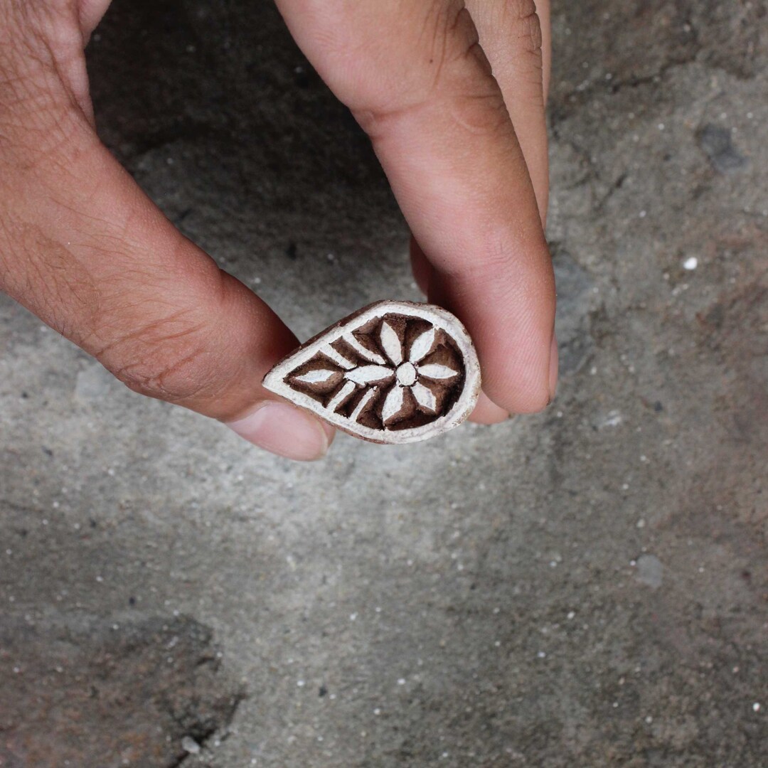 Hand Carved Floral Wood Stamp, Textile Printing, DIY Crafts - Etsy