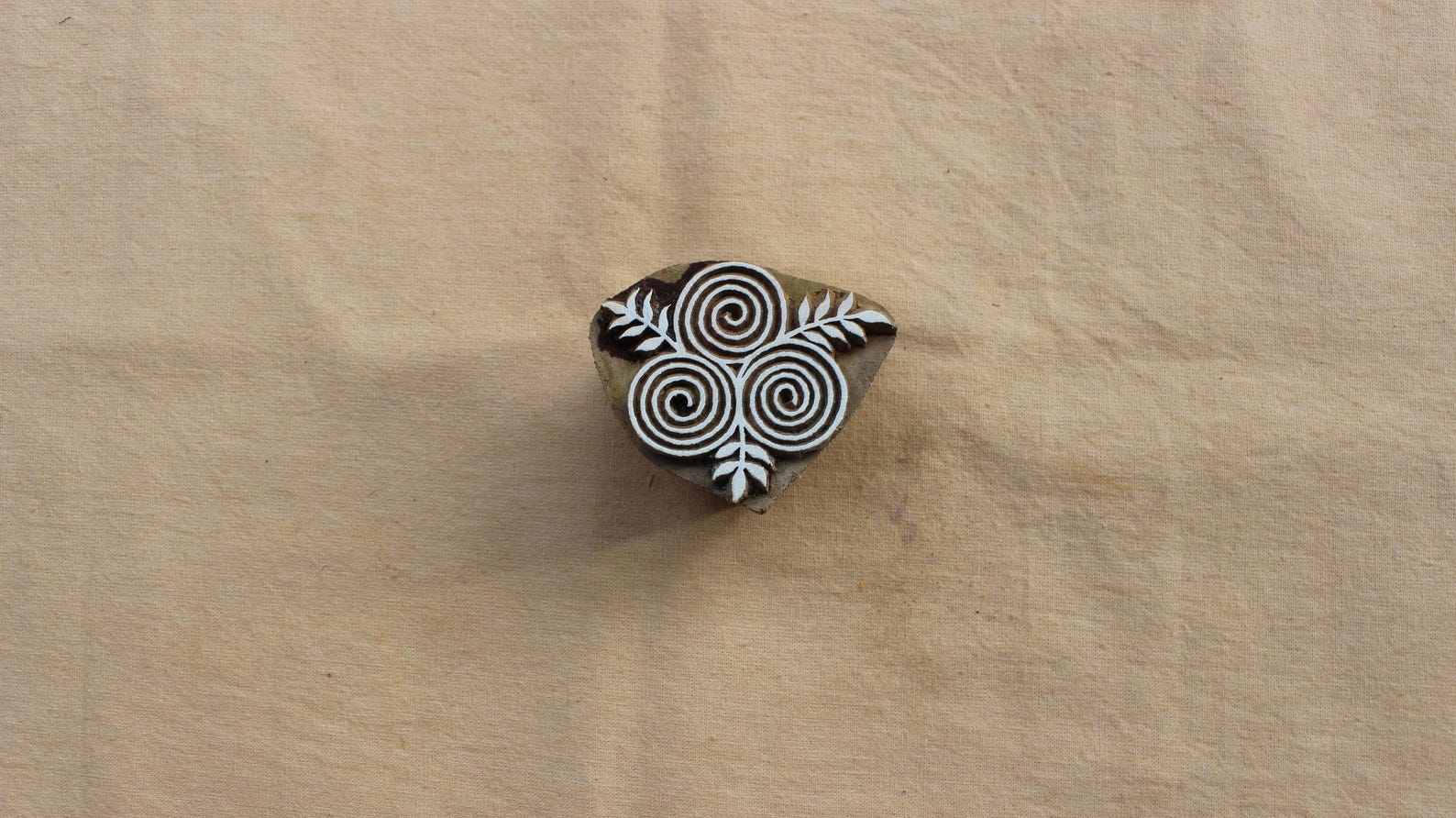 Celtic Block Print Stamp Hand Carved Fabric Stamp Spiral Wood Block ...
