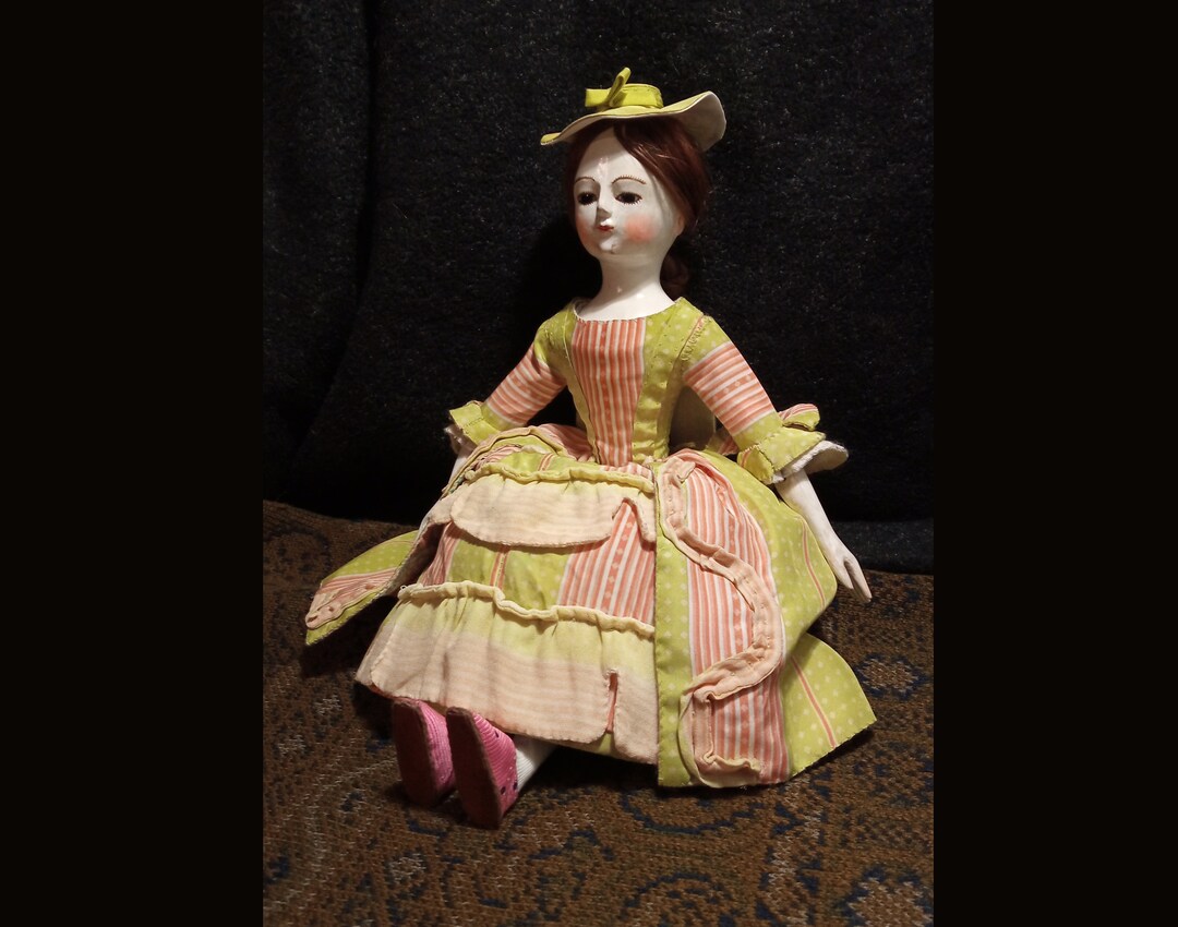 Replica. Wooden Dolls. Pandora. Queen Hanna. Twelve Inches. - Etsy UK