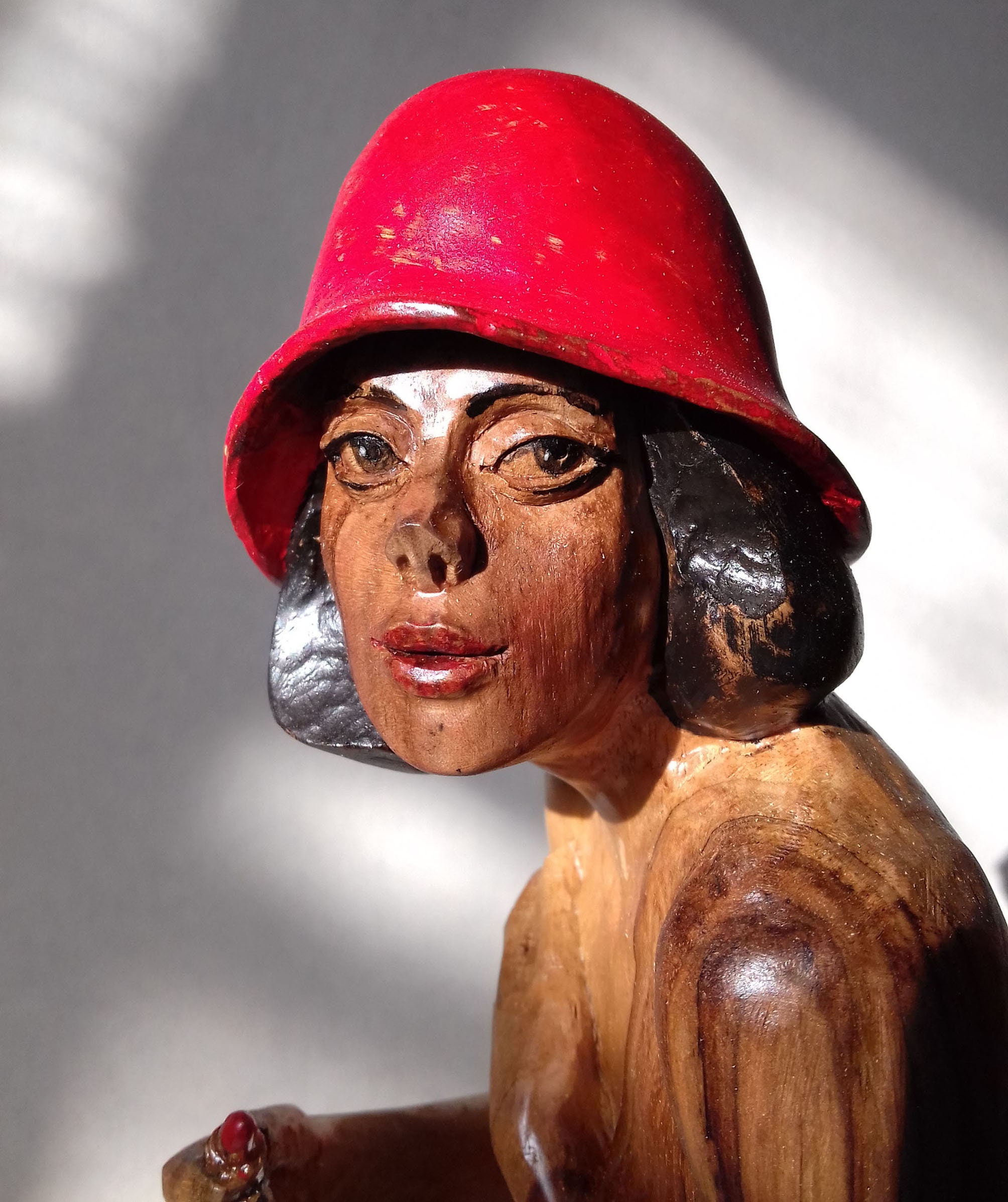Contemporary Wooden Sculpture coquette - Etsy