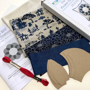 Curved EPP Flower Cushion Kit in Japanese Blue English - Etsy