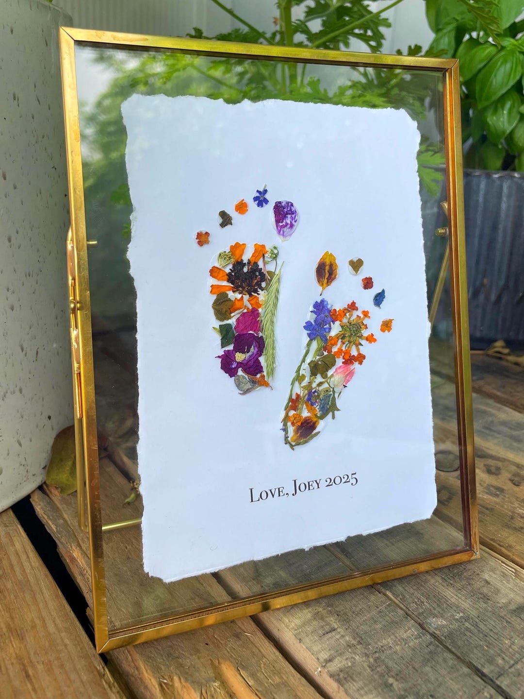Custom Pressed Flower Handprint/footprint Frame - Etsy