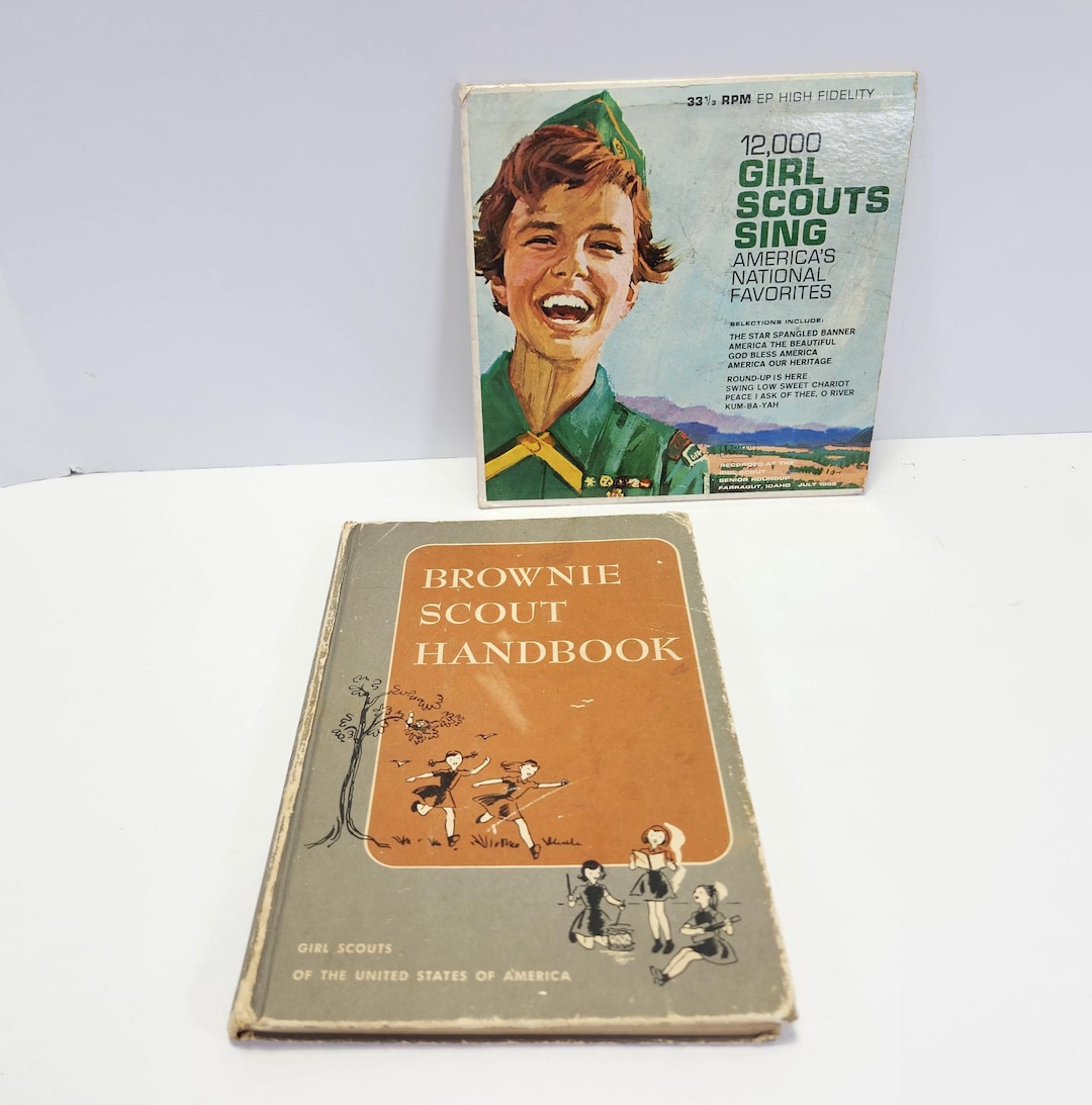 Brownie Girl Scout Handbook, 1951, Girl Scouts Sing Record, Vintage ...